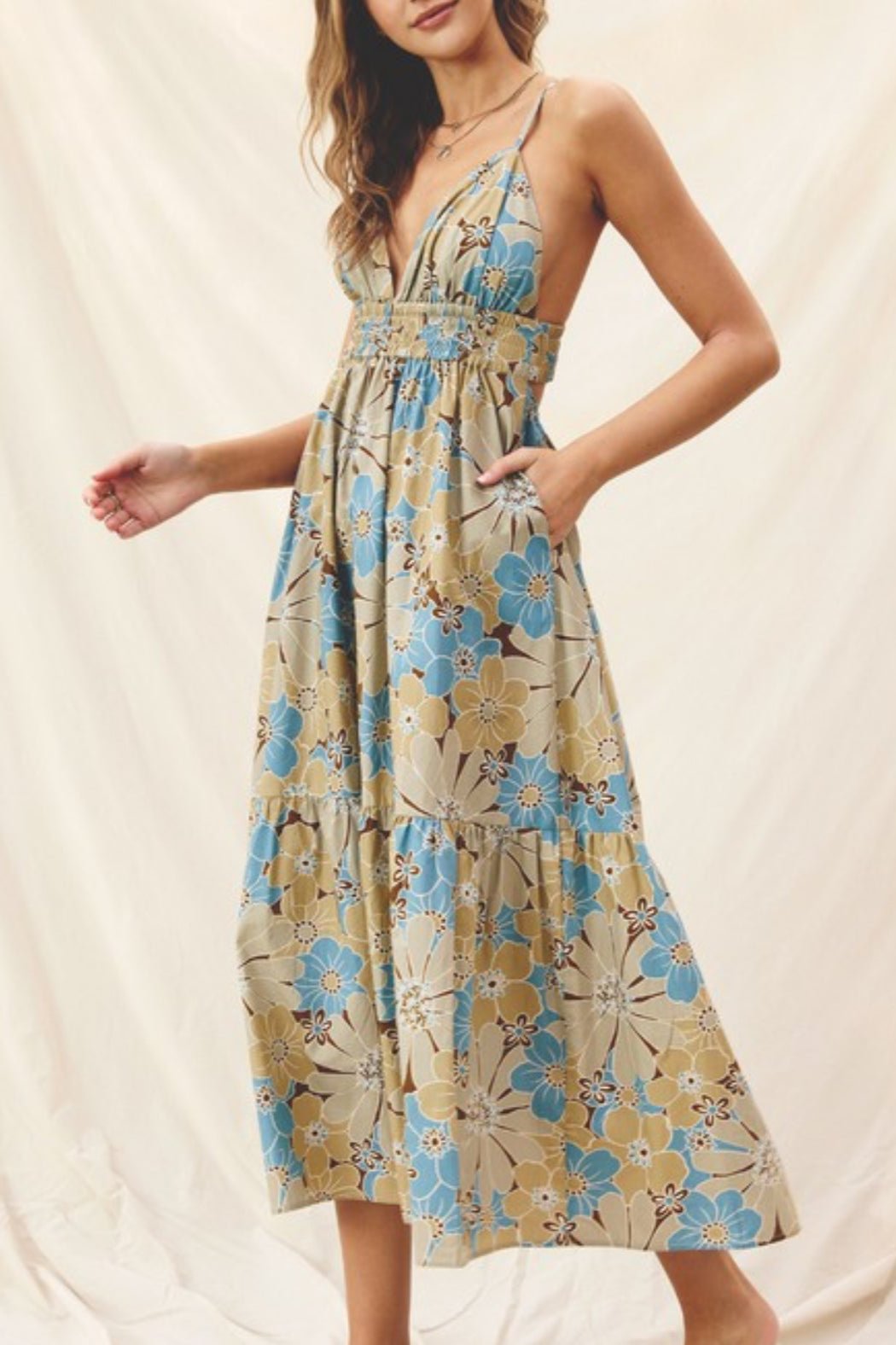 Lily Pad Cutout Dress – Chica Chic